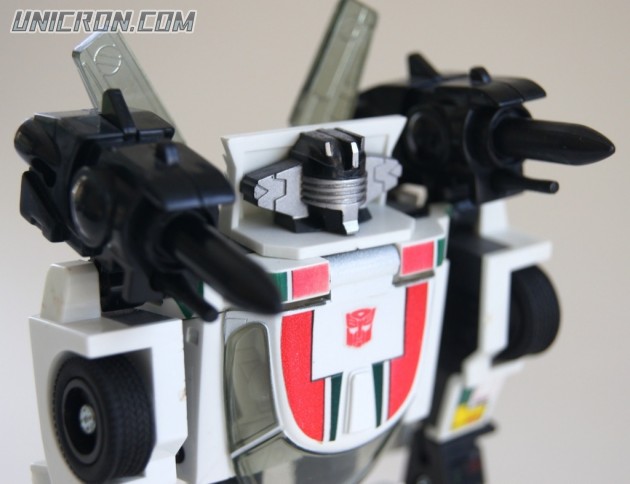 Transformers Generation 1 Wheeljack - Unicron.com
