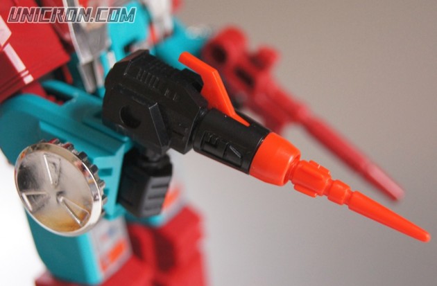 Transformers Generation 1 Perceptor - Unicron.com