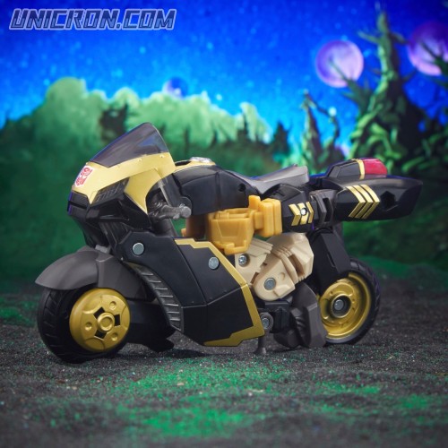 Transformers Generations Prowl - Animated Universe - Unicron.com